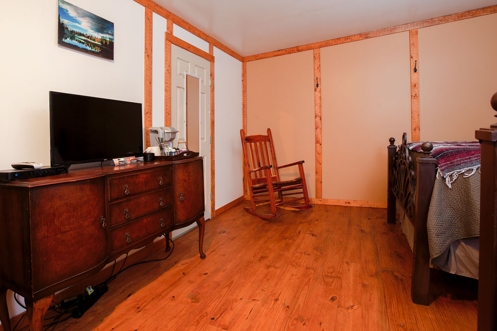 Gallery - Coyote Station Lodging